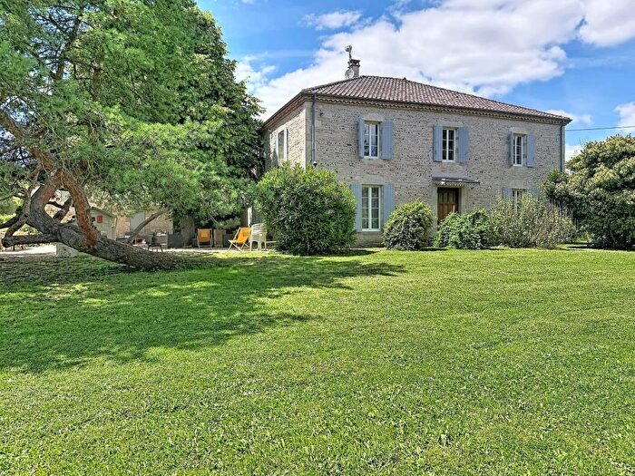 Maison 6 pièces à Layrac, à vendre