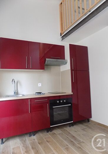 Bagnols-sur-Cèze, Centre-ville : Appartement 1 pièce à louer