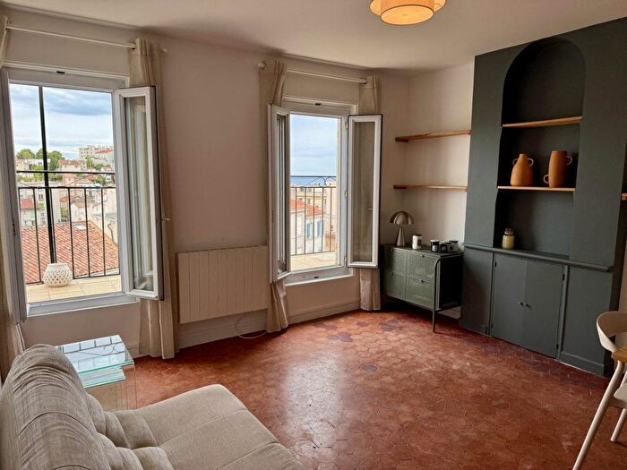 Marseille 7ème, Saint-Lambert - Appartement 2 pièces à louer