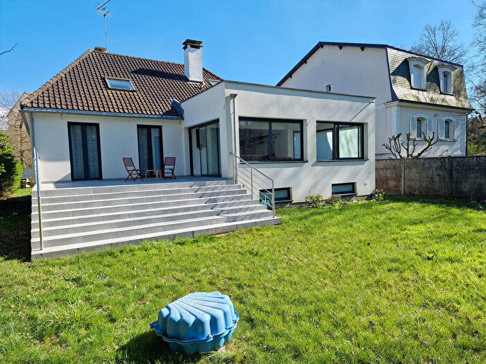 Maison 6 pièces à Le Plessis-Trévise, François Mansard, à vendre