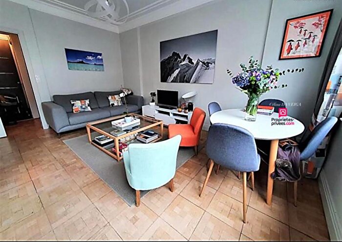 Appartement à vendre - Lille, Centre-ville, Euralille - 4 pièces - 2 chambres