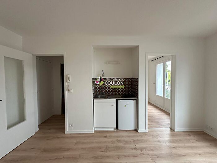 Appartement à louer - Clermont-Ferrand, Les Landais, Fontaine du Bac, La Pardieu - 2 pièces - 1 chambre