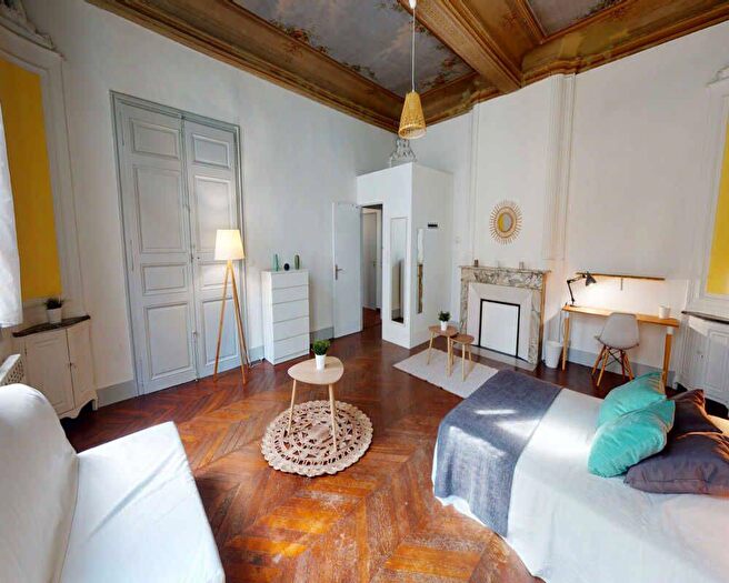 Centre Historique, Montpellier - Appartement 4 pièces à louer