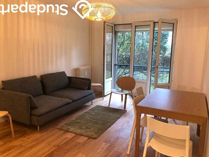 Appartement à louer - Bois Blanc, Lille - 1 pièce - 4 chambres