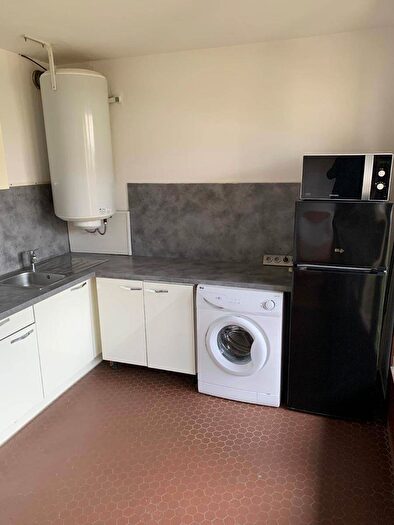 Appartement à louer - Les Iles de Mars-Les Olympiades, Le Pont-de-Claix - 1 pièce