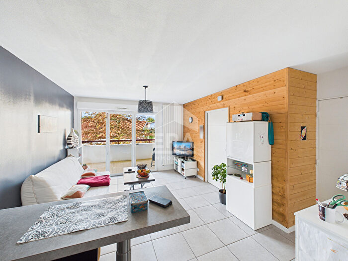 Appartement à vendre - Ustaritz - 2 pièces - 1 chambre