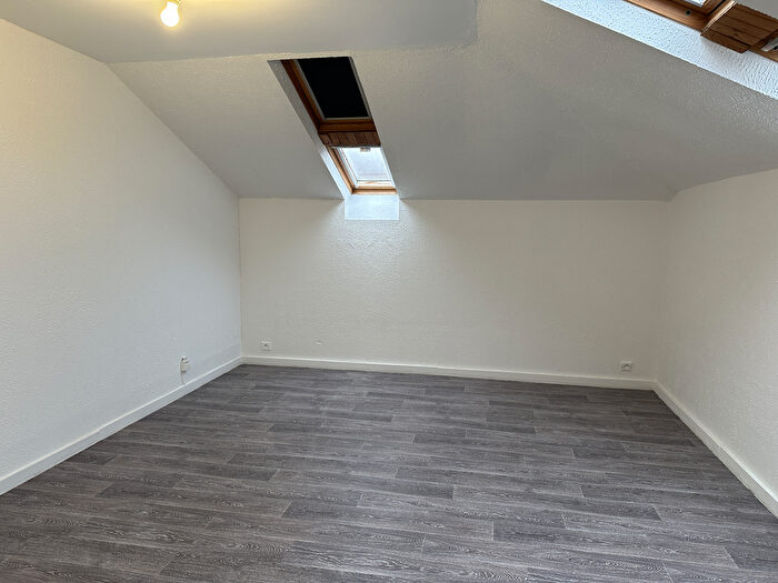 Appartement à louer - Roissy-en-Brie, Montmartre, Pommier Picard, Jondelles - 2 pièces - 1 chambre