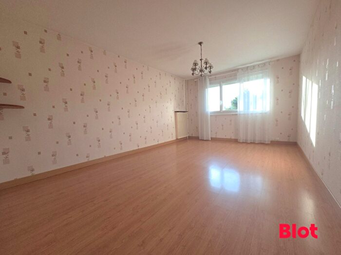 Appartement à vendre - Quartiers Nord-Ouest, Villejean - 3 pièces - 2 chambres