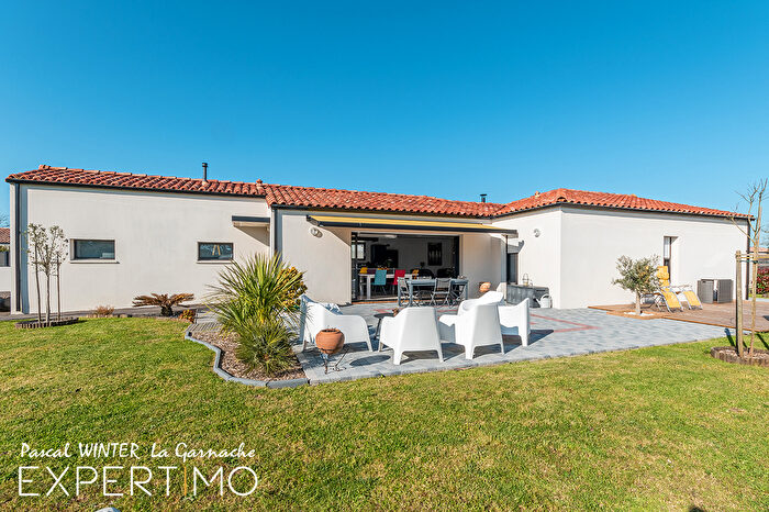 Maison à vendre - Challans - 5 pièces - 3 chambres