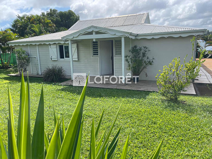 Maison à vendre - Baie-Mahault - 6 pièces - 4 chambres