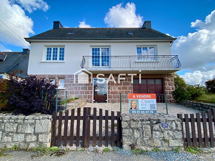 Maison à vendre - Trédarzec - 6 pièces - 5 chambres