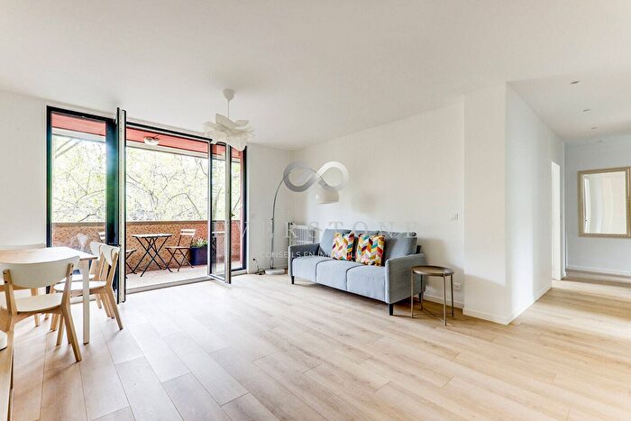 Appartement à louer - Croulebarbe, Paris ème arrondissement - 4 pièces - 3 chambres