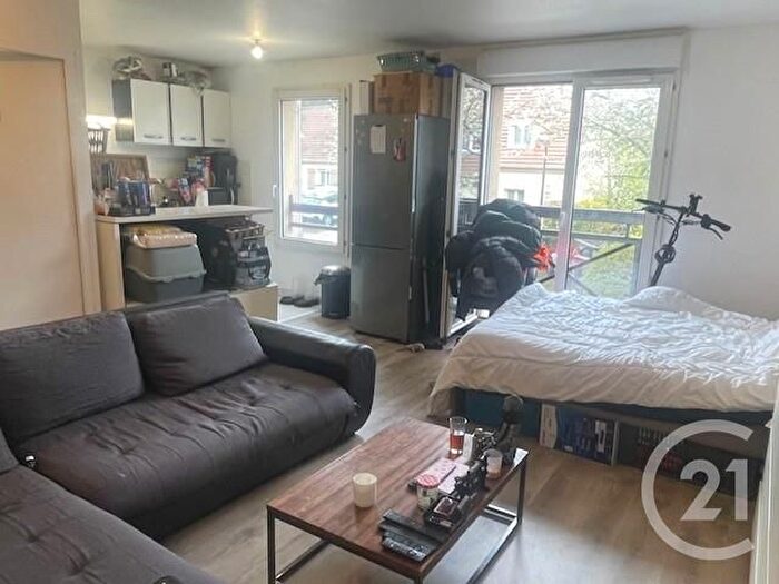 Melun, Trois Moulins : Appartement 1 pièce à vendre