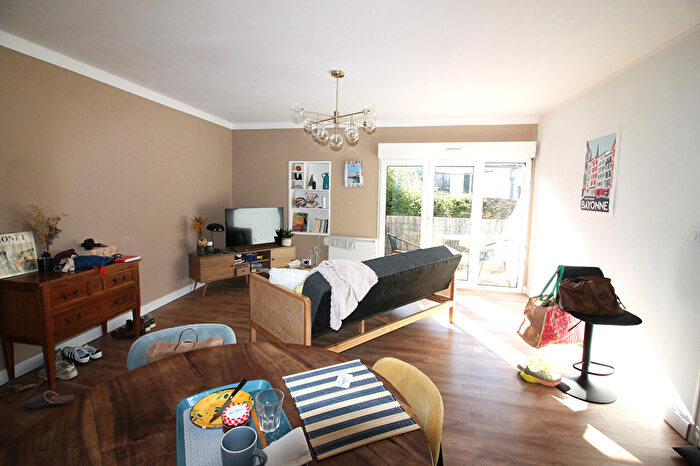 Appartement à vendre - Nîmes, Placette - 3 pièces - 1 chambre