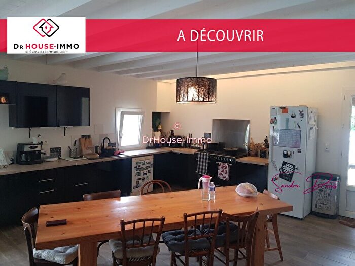 Maison à vendre - Saint-Félix-de-Foncaude - 8 pièces - 5 chambres