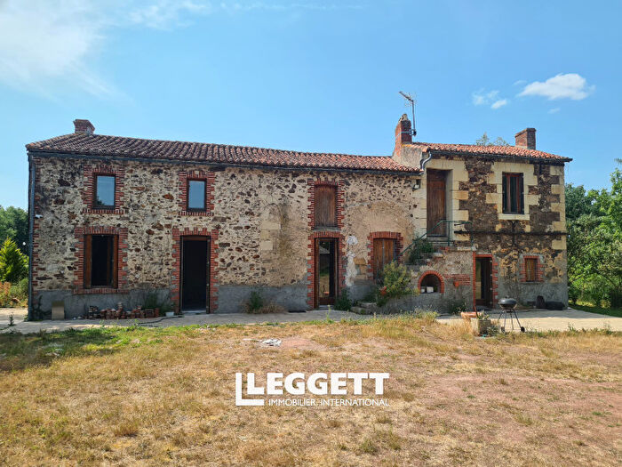 Maison à vendre - Cléré-sur-Layon - 5 pièces - 3 chambres