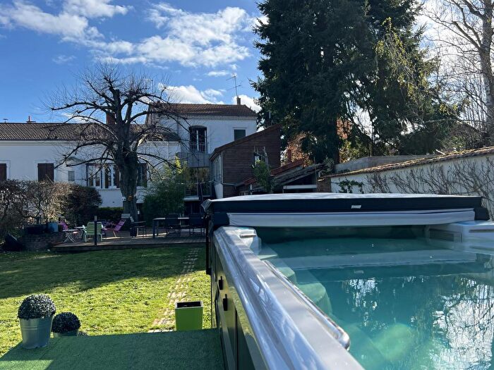 Maison à vendre - Riorges - 6 pièces - 4 chambres