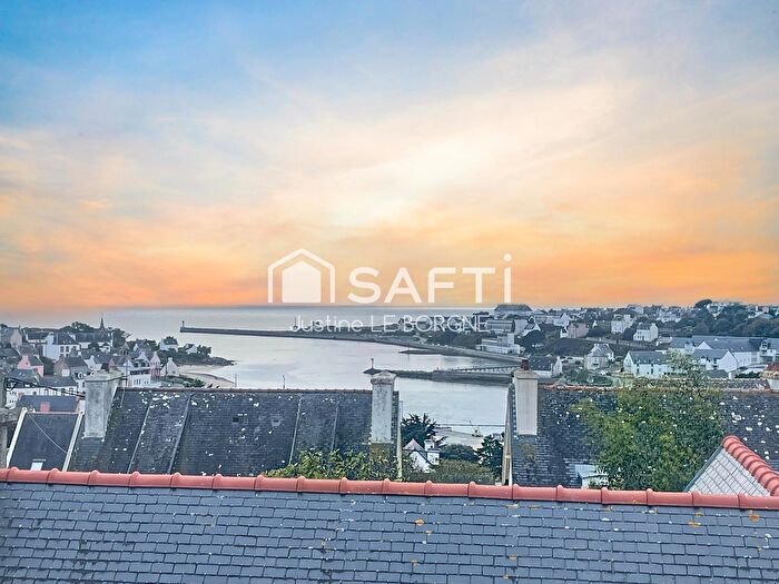 Maison à vendre - Plouhinec - 6 pièces - 4 chambres