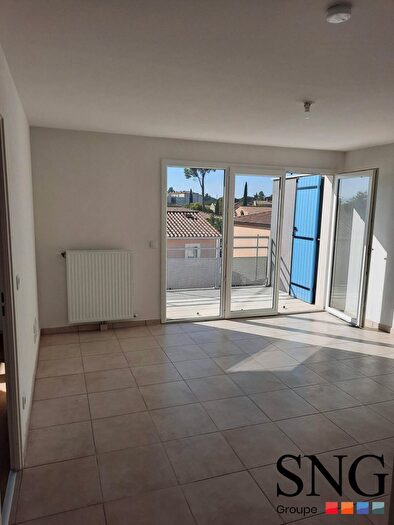 Appartement à louer - Legue-Pous du Plan, Carpentras - 2 pièces - 1 chambre