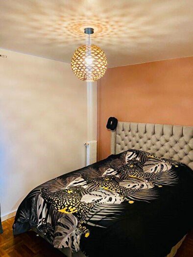 Appartement à louer - Vieux Pays-Roseraie-Bourg-Cité de lEurope- Le Merisier- Les Étangs, Aulnay-sous-Bois - 1 pièce