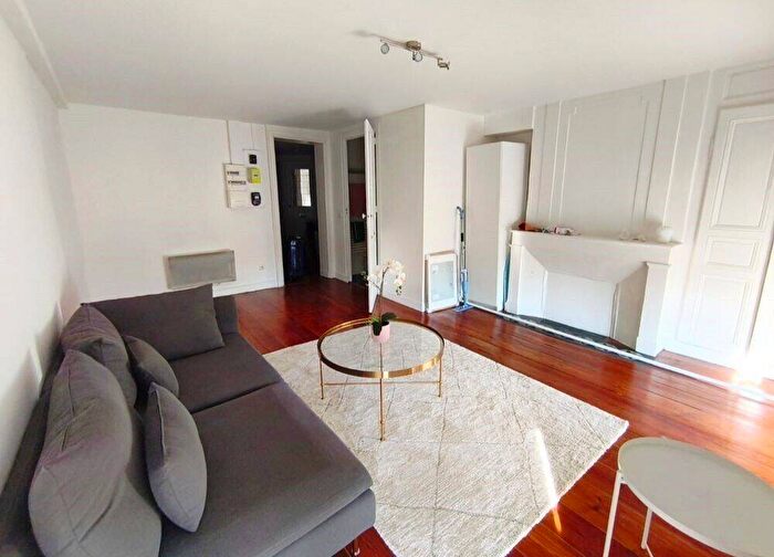 Appartement 2 pièces à Grand Parc, Bordeaux, à louer
