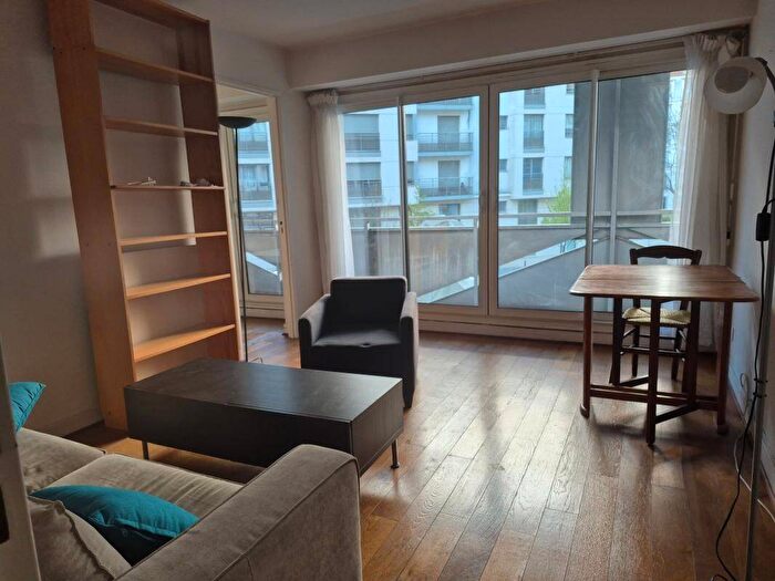 Appartement à louer - Dunois-Bibliothèque-Jeanne-dArc, Paris ème arrondissement - 2 pièces - 1 chambre