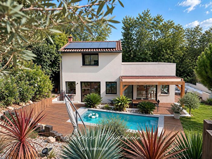 Maison 4 pièces à Montélimar, Centre-ville, à vendre