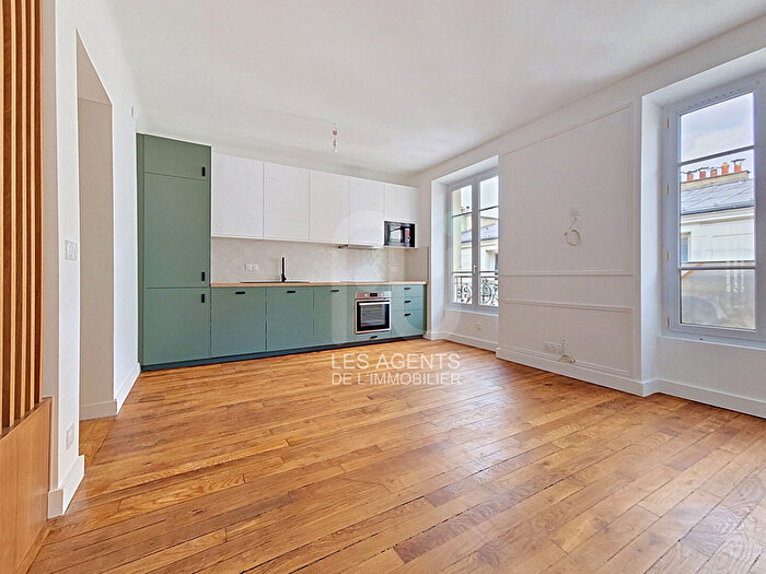 Paris 19ème, Buttes Chaumont, Laumière, Manin - Appartement 2 pièces à vendre