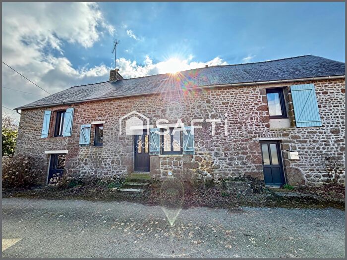 Maison à vendre - Lassay-les-Châteaux - 5 pièces - 3 chambres