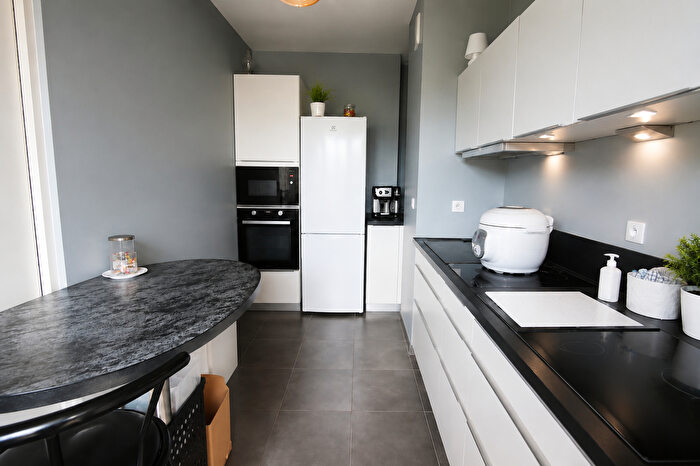 Angers, Madeleine, Saint-Léonard, Justices : Appartement 4 pièces à vendre