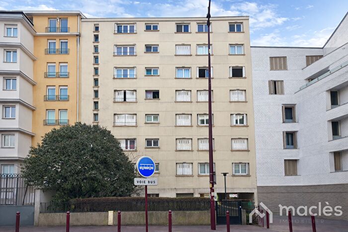 Appartement à vendre - Bondy, Moulin à Vent, Le Mainguy - 2 pièces - 1 chambre