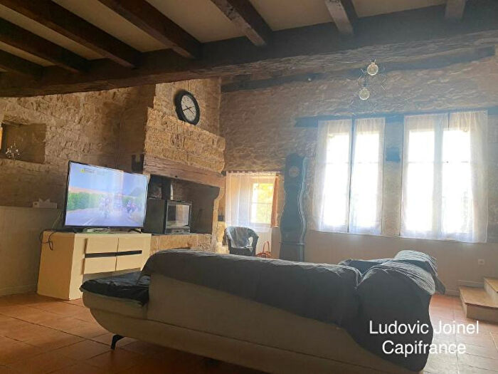 Maison 5 pièces à Saint-Sulpice-d'Excideuil, à vendre