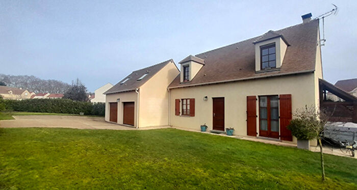 Maison à vendre - Angervilliers - 5 pièces - 4 chambres