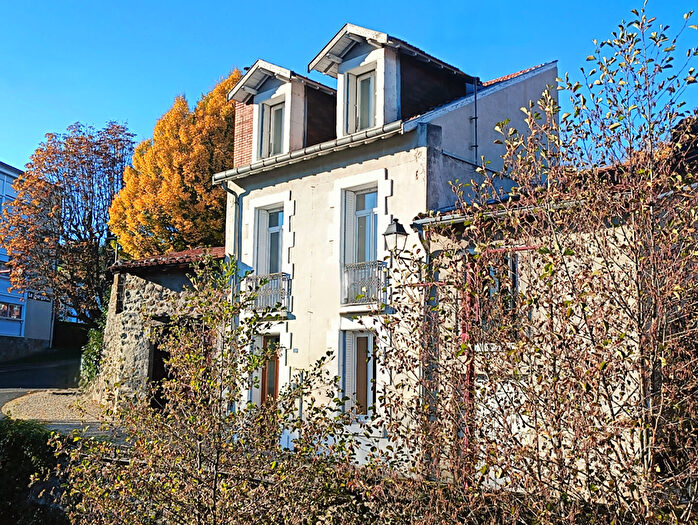 Maison à vendre - Vals-près-le-Puy - 4 pièces - 3 chambres