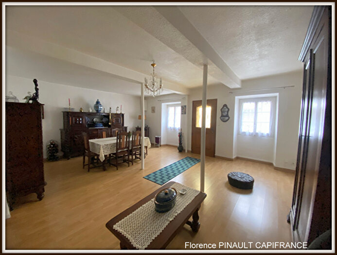 Maison à vendre - Trie-sur-Baïse - 6 pièces - 4 chambres