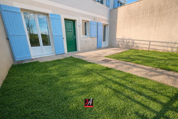 Appartement à vendre - Rumilly, Les Collines, Nord - 2 pièces - 1 chambre