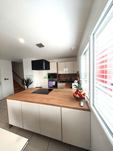 Appartement à vendre - Blotzheim - 4 pièces - 3 chambres