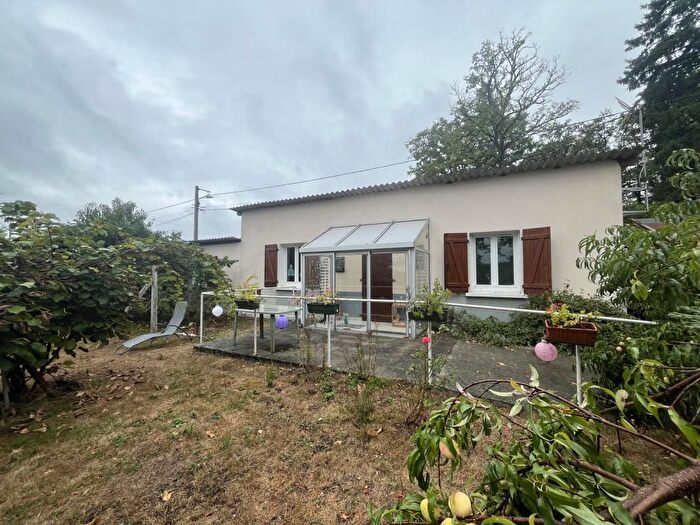 Maison 3 pièces à Saint-Junien, à vendre
