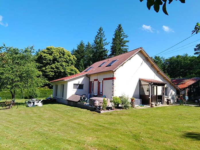 Maison 5 pièces à vendre à Clergoux