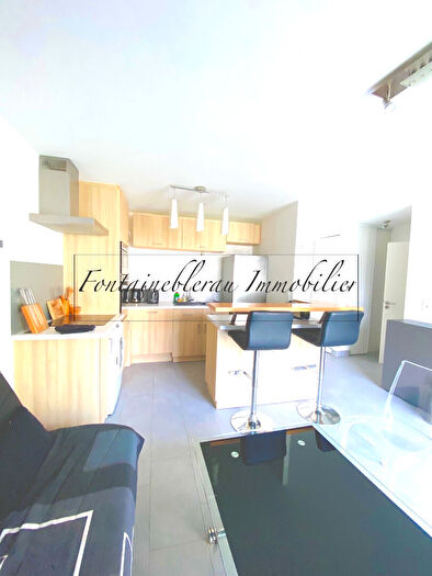 Appartement à vendre - Fontainebleau, Provenceaux, Carmel - 2 pièces - 1 chambre