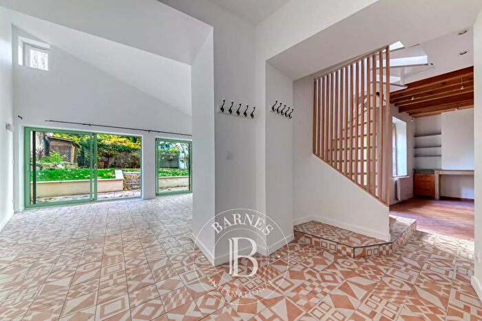 Appartement à louer - Lyon e , Saint-Just, Saint-Irénée, Fourvière - 5 pièces - 3 chambres