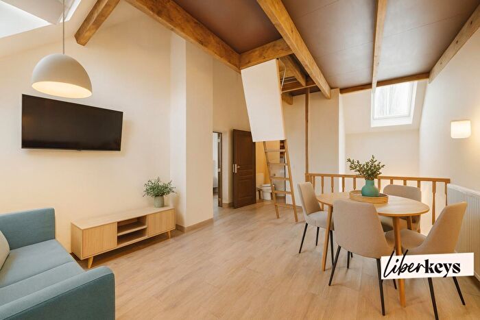 Maison à vendre - Thoiry - 3 pièces - 2 chambres