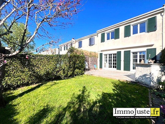 Maison 7 pièces à Élancourt, à vendre