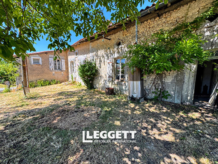Maison 6 pièces à Courlac, à vendre