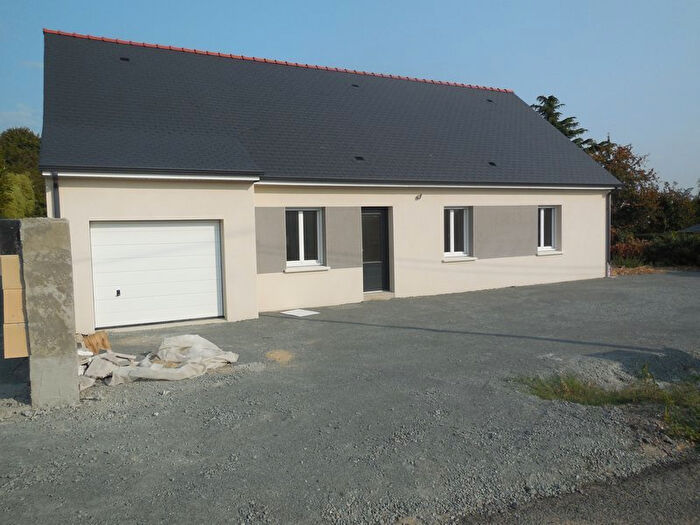 Maison à louer - Varrains - 5 pièces - 4 chambres