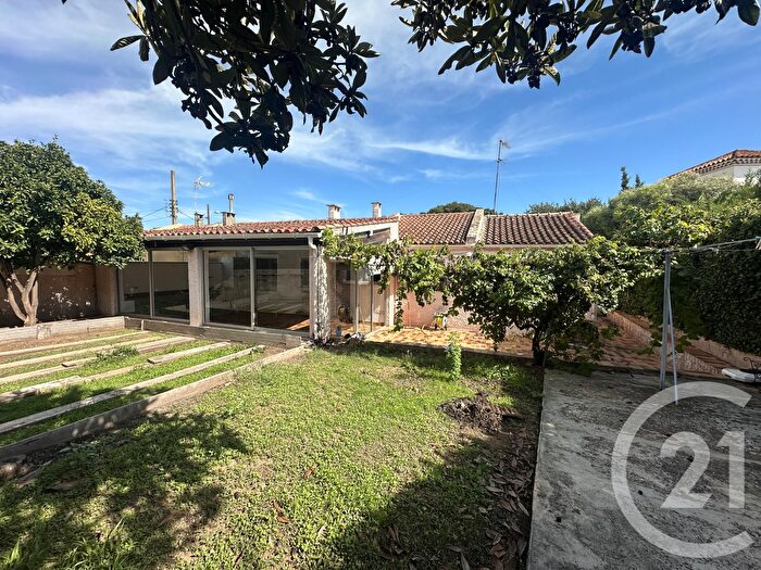 Maison à vendre - Saint-Cyr-sur-Mer, Gare, La Miolane, Bel-Air - 5 pièces - 4 chambres