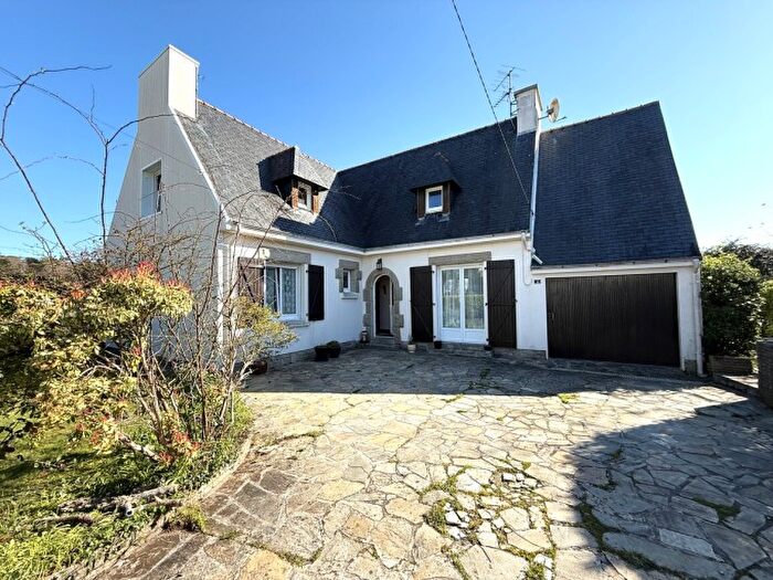 Maison à vendre - Audierne - 7 pièces - 5 chambres