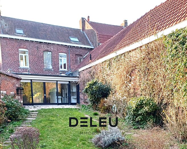 Maison à vendre - Cysoing - 5 pièces - 4 chambres