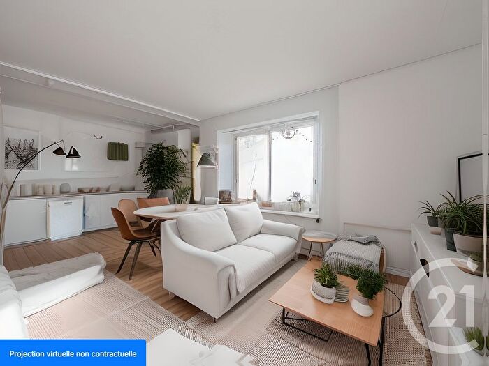 Maison à vendre - Cholet, Lorraine - 5 pièces - 3 chambres