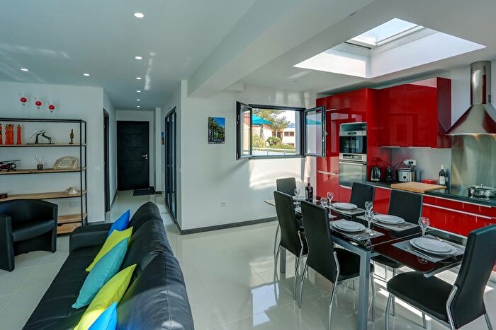 Appartement à vendre - Fréjus, Saint-Aygulf - 3 pièces - 2 chambres